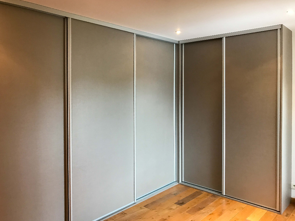 Comment concevoir un placard sur mesure