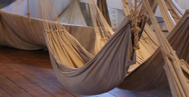 Comment faire un hamac avec un filet