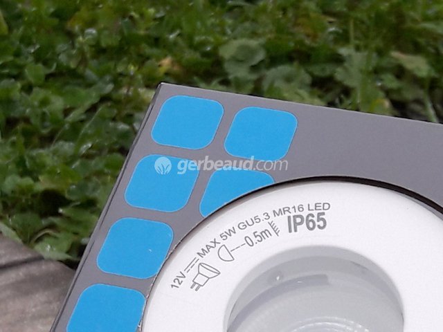 Quelle différence entre IP65 et IP44